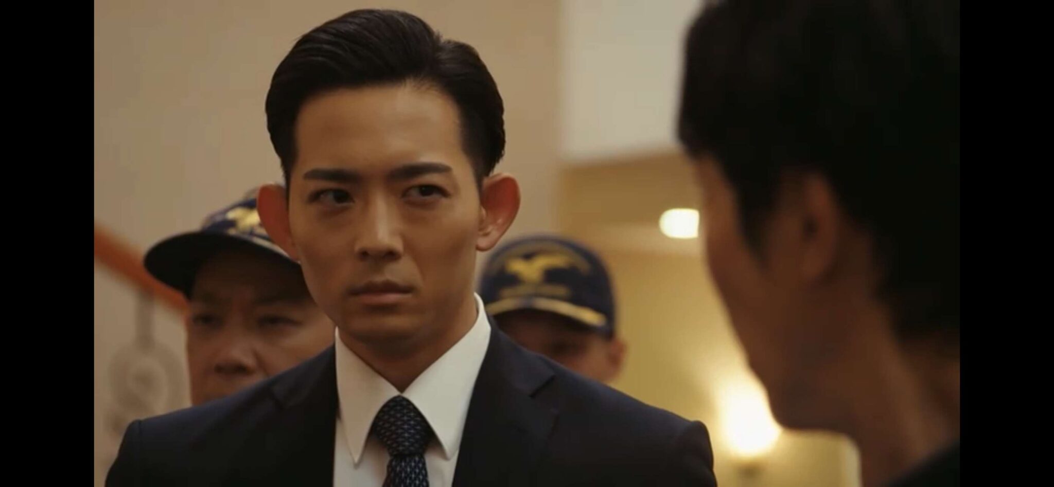 日曜劇場 VIVANT 第4話あらすじ＋まとめ 誤送金事件の黒幕は？ 乃木の正体は？ ついに松坂桃李さんが登場 前半の山場 怒涛の展開 | komimini