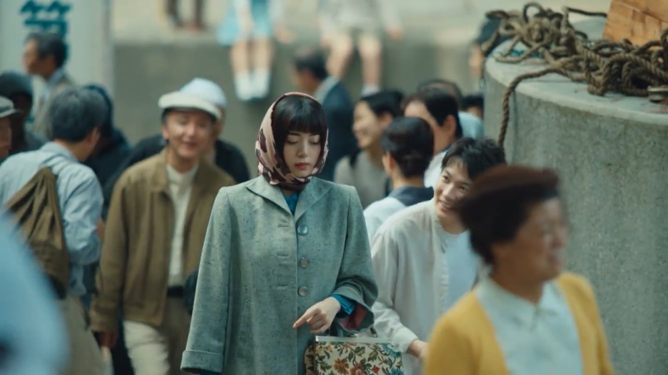 いづみは一体誰なのか？ 鉄平とリナ・玲央といづみ、謎の女性との出会い 「海に眠るダイヤモンド」第1話 | komimini