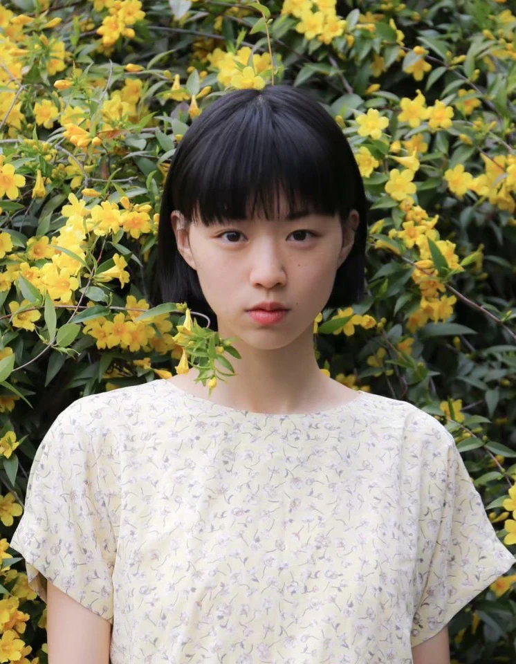 片山友希『スマートEX』のCMの子は『嘘解き…』の藤島千代！？ 読み方？最近の活躍は？ | komimini